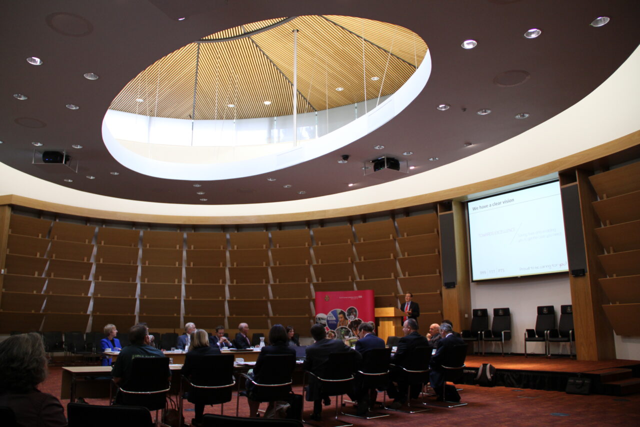 SCAS welcomes ten new governors | South Central Ambulance Service