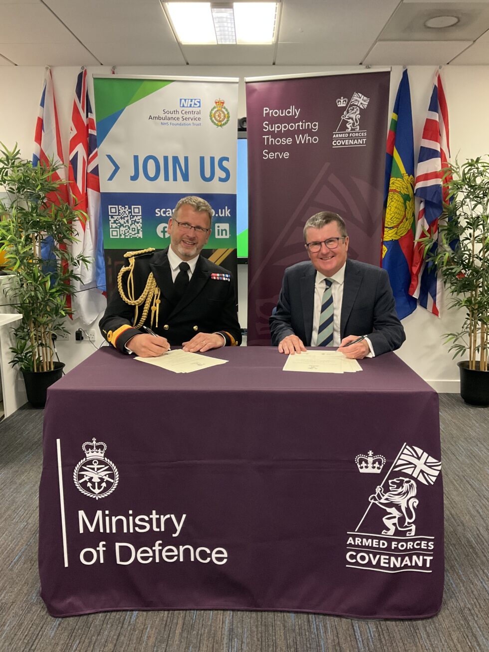 SCAS re-signs Armed Forces Covenant | South Central Ambulance Service